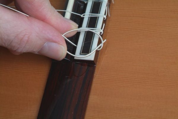 How to Tie Classical Guitar Strings - The Metal Wound - Stafford Guitar ...